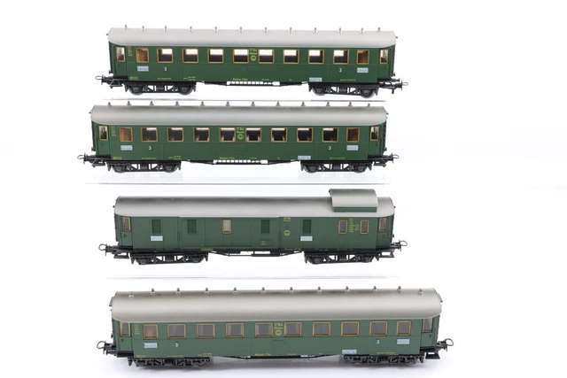 H0 MÄRKLIN 2X 4136 u.a. DRG Schnellzug Gepäckwagen 3.Kl. grün Konvolut AC M173 EUR 36,50 ...