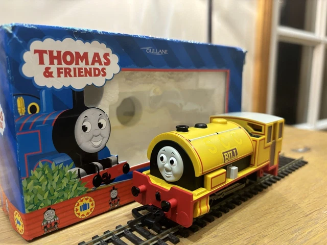 HORNBY THOMAS & Friends 'Bill' The Saddle Tank R9047 Excellent Boxed ...