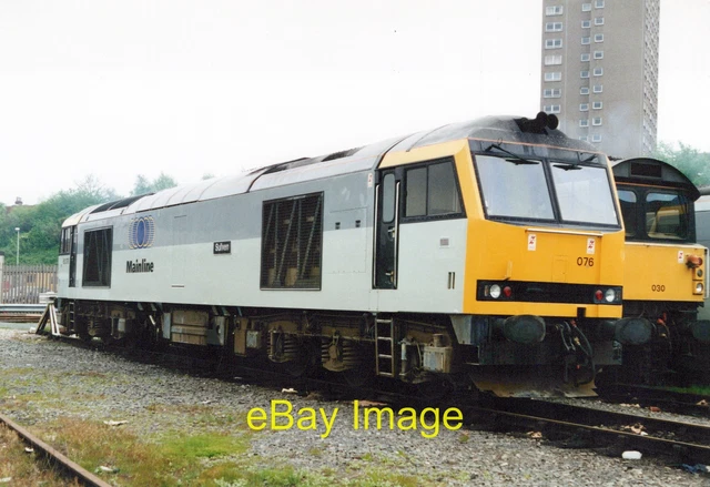 RAILWAY PHOTO 12X8 Class 60 60076 Mainline Grey Stabled Leicester 26/3 ...