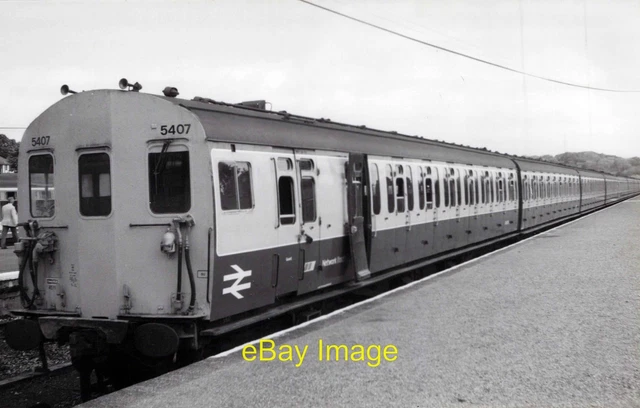 PHOTO RAILWAY 6X4 EMU Class 415/4 4EPB 5407 at Epsom Downs 3/6/1987 £1. ...