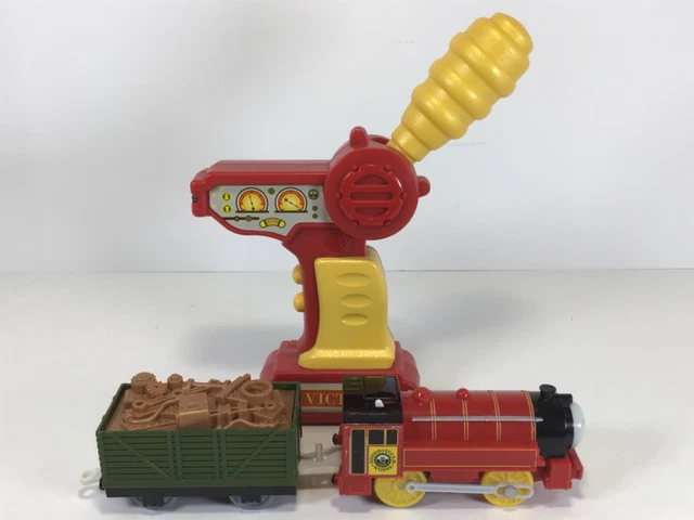 THOMAS THE TRAIN Trackmaster Motorized - VICTOR REMOTE CONTROL RC 2010 ...