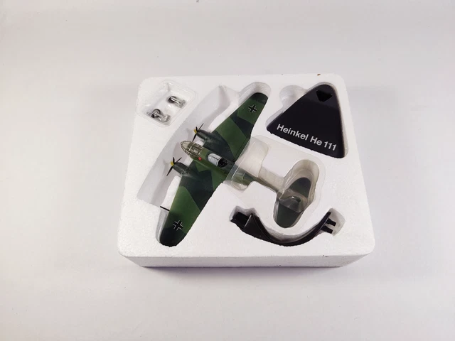 LUFTWAFFE GERMANY HEINKEL He 111 WW2 Aircraft Model 1:144 Scale Atlas ...