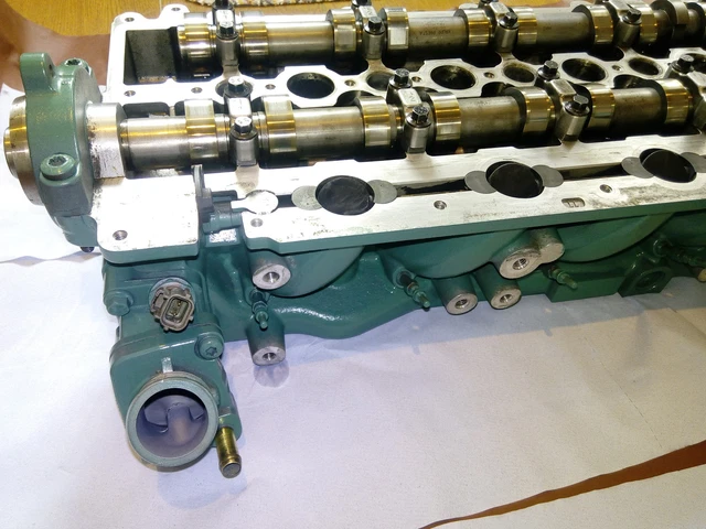 VOLVO PENTA D3 Cylinder Head Marine Diesel Engine 2006-2009 £900.00 ...
