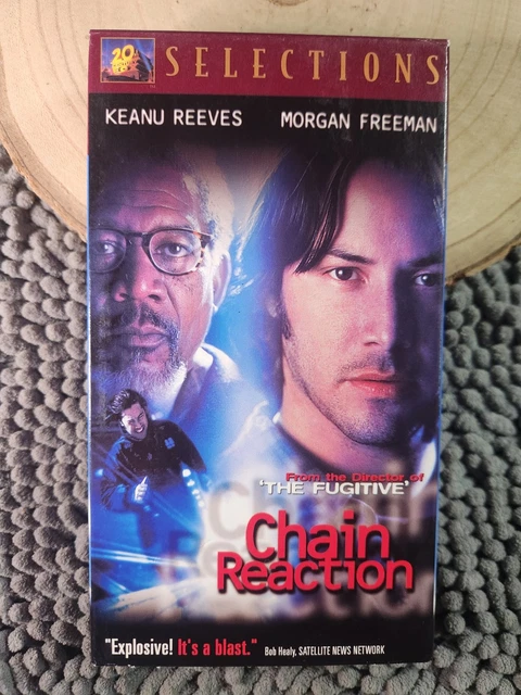 CHAIN REACTION (VHS, 1996) Keanu Reeves Morgan Freeman £6.34 - PicClick UK