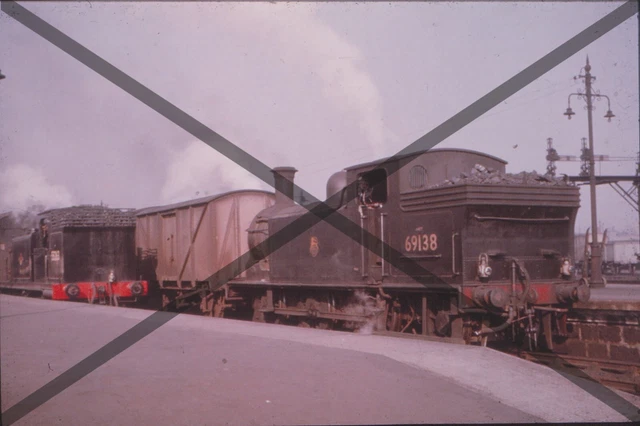 RAILWAY LOCOMOTIVE 35MM Slide – Lner 69138 Working At Aberdeen 1960’S £ ...