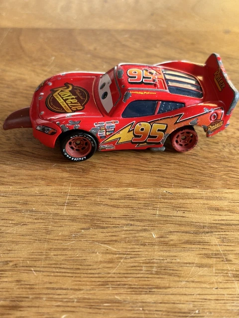DISNEY PIXAR CARS Lightning McQueen Finish Line Tongue Out 1.55 Diecast ...