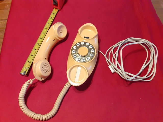 VINTAGE RETRO BT Genie Push Button Telephone. Space Age .PEACH COLOUR £ ...