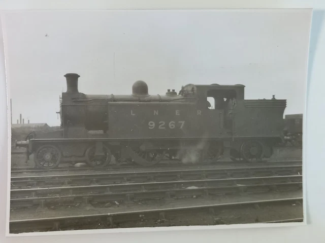 LNER 9267 C15 @ Kipps 1/8/1932 Original Railway Locomotive Photograph £ ...