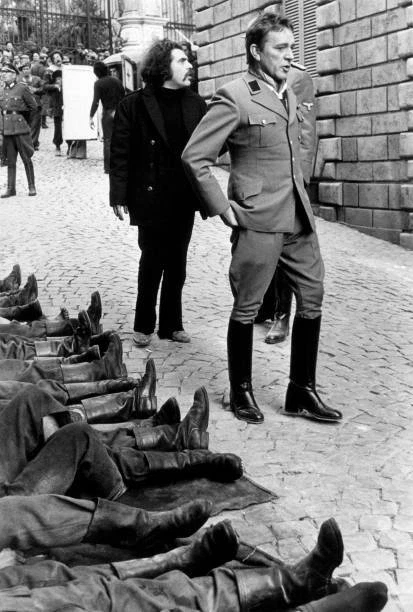 ACTOR RICHARD BURTON And Greek Director George Pan Cosmatos 1960s OLD ...