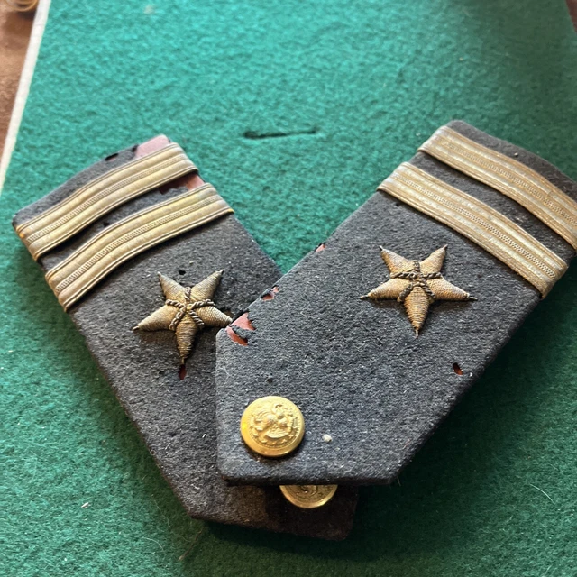 VINTAGE EPAULETS VERY worn World War II by US Navy Lieutenant Pacific ...