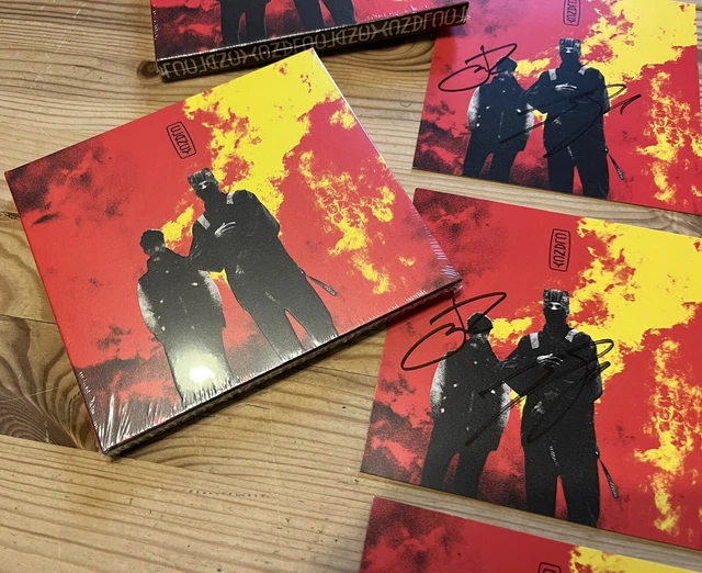 TWENTY ONE PILOTS 21 PILOTS Cd Clancy + AUTOGRAPHED ART CARD signed ...