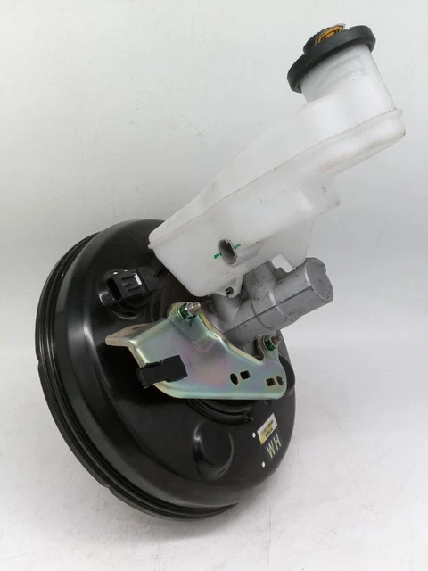 TOYOTA HILUX BRAKE SERVO AND MASTER CYLINDER, PART No.131010-25540 ...