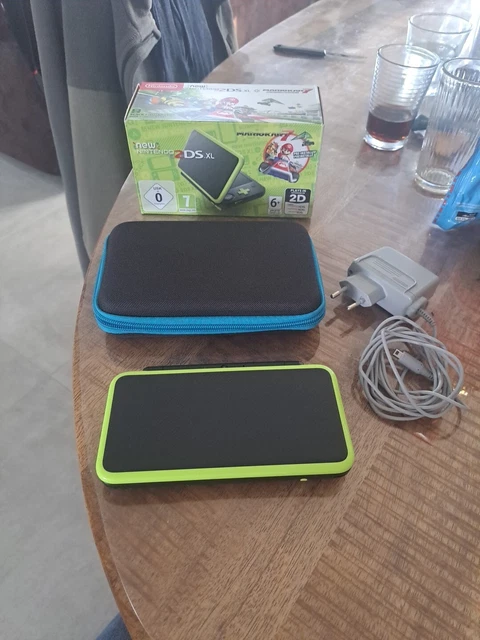 CONSOLE NEW NINTENDO 2DS XL Pack Mario Kart 7 - Noir/Citron Vert - Etat ...