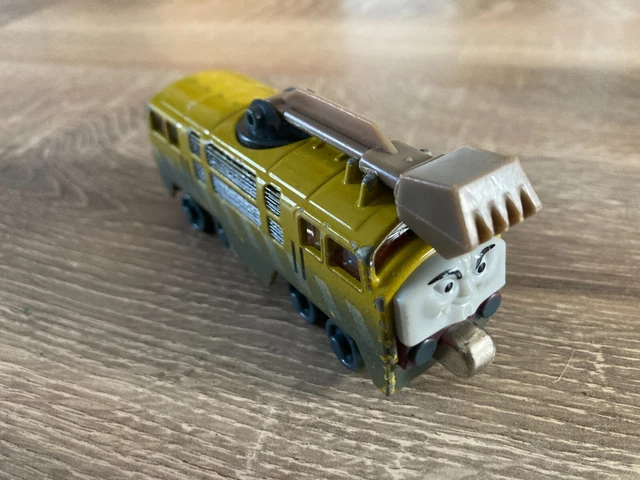 TAKE N PLAY Diesel 10 Train From Thomas The Tank engine & Friends Toy ...