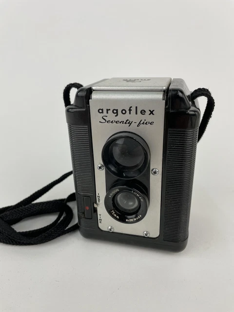 ARGUS ARGOFLEX SEVENTY-FIVE SLR 75mm Bakelite TLR Lumar Lens 620 Film ...