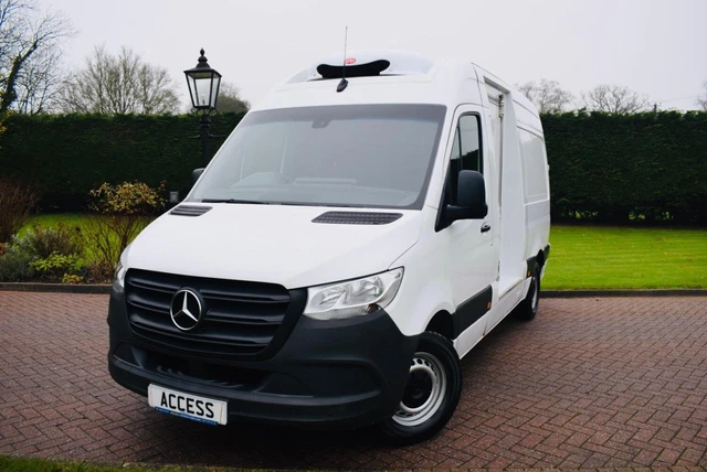 MERCEDES-BENZ SPRINTER 314 Freezer Van With Standby (MWB,EU6) Diesel ...