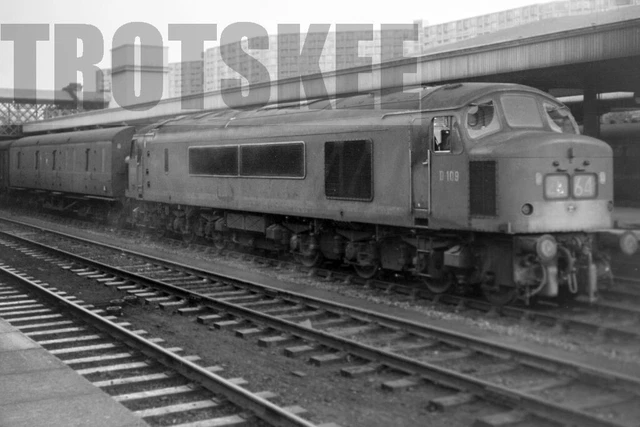 35MM NEGATIVE BR British Railways Diesel Loco Class 45 D109 Sheffield ...