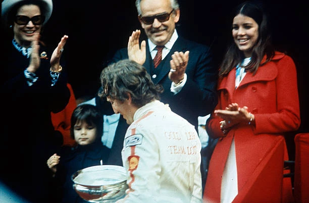 JOCHEN RINDT HAVING Received The Winner'S Trophy 1970 Old Photo £5.58 ...
