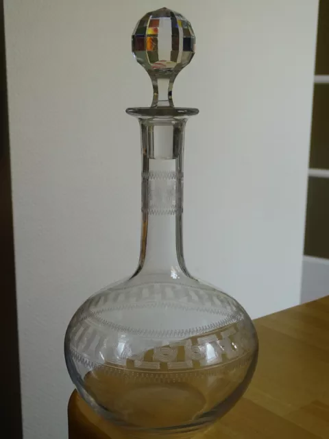 BACCARAT ANCIENNE CARAFE A Vin En Cristal Epoque 1920 Gravure Chanel ... BACCARAT ANCIENNE CARAFE A Vin En Cristal Epoque 1920 Gravure Chanel ...