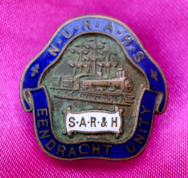 TRADE UNION BADGE. South African Railways & Harbours Sar&H Eendracht ...