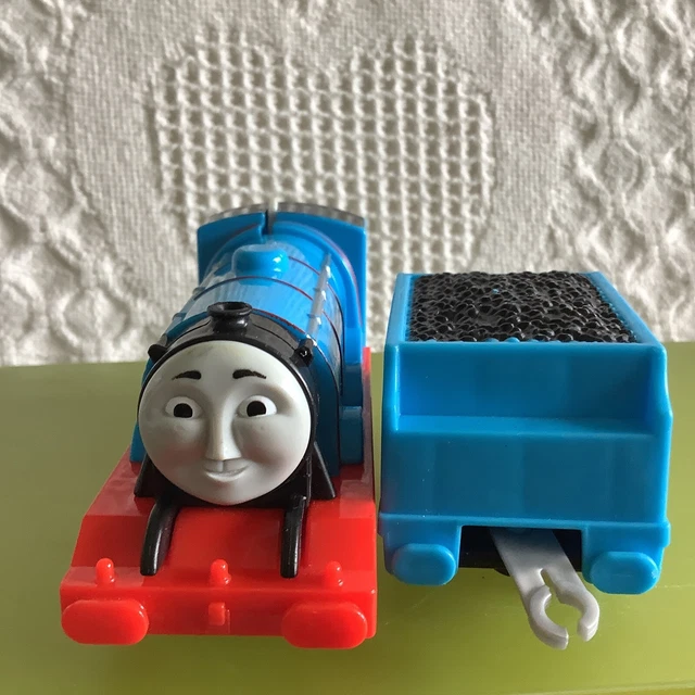 THOMAS FRIENDS TRACKMASTER Gordon Train Engine Motorized 2013 #4 Tender ...