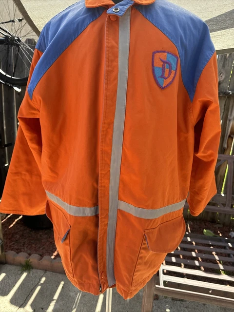 RARE DISNEY DISNEYLAND Resorts Cast Member Employee Jacket XL -XXL £474 ...