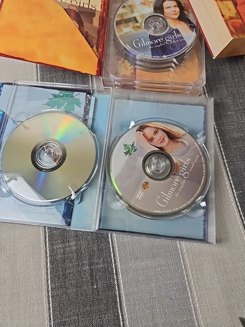 GILMORE GIRLS COMPLETE Seasons 1 & 2 DVD, Classic 2000s Drama Comedy TV ...