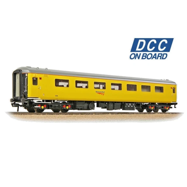 BACHMANN 39-689DC BR Mk2F (Ex RFB) Staff Coach Network Rail Ylow DCC ...