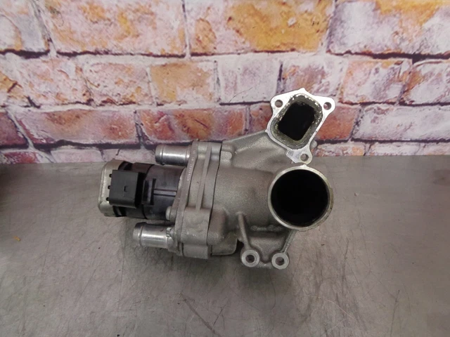 MERCEDES-BENZ OM642 FLUE gas recirculation valve AGR valve A6421401760 ...