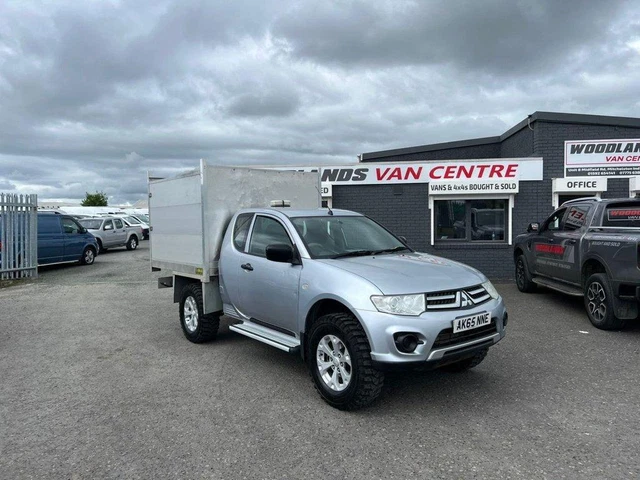 2015 ON 65 Plate Mitsubishi L200 4 Life Club Cab Did 4X4 Pick Up Tipper ...