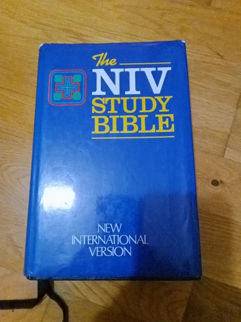 THE NIV STUDY Bible: New International Version: Holy Bible £12.50 ...
