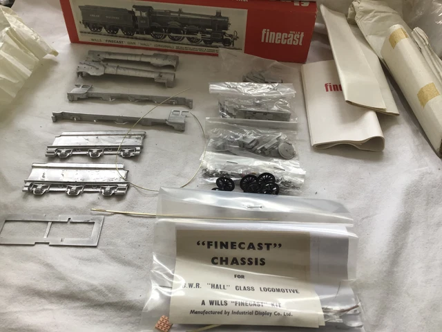 FINECAST (F123) OO GAUGE 4mm SCALE GWR HALL LOCOMOTIVE & TENDER KIT ...
