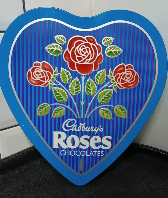 VINTAGE 1990S CADBURYS Roses chocolates collectable heart-shaped metal ...
