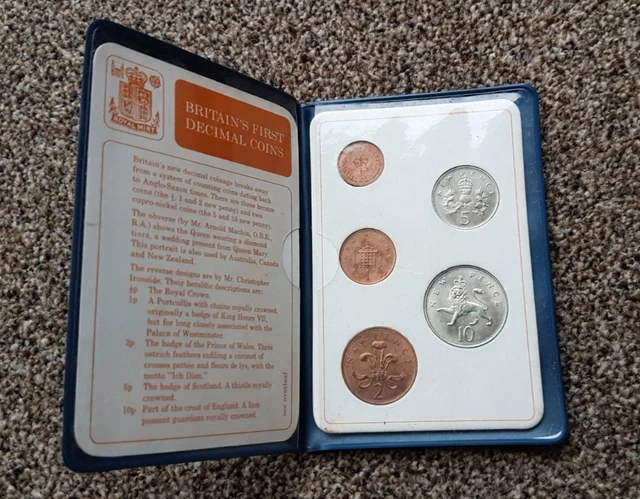 BRITAIN’S FIRST DECIMAL Coin Set 1971 UK Royal Mint Collector Issue Pre ...