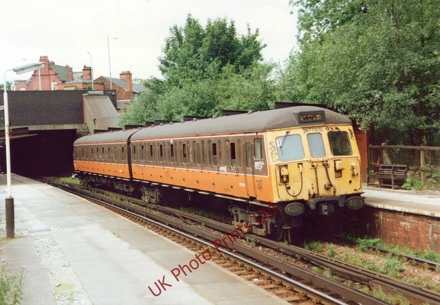 RAILWAY PHOTO 6X4 Class 504 EMU M77165 departs Whitefield Station c1991 ...