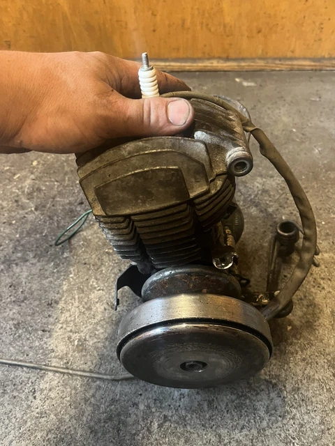 1977 MOTOBECANE MOBYLETTE 50L Moped Engine Motor Turns Over EUR 254,58 ...