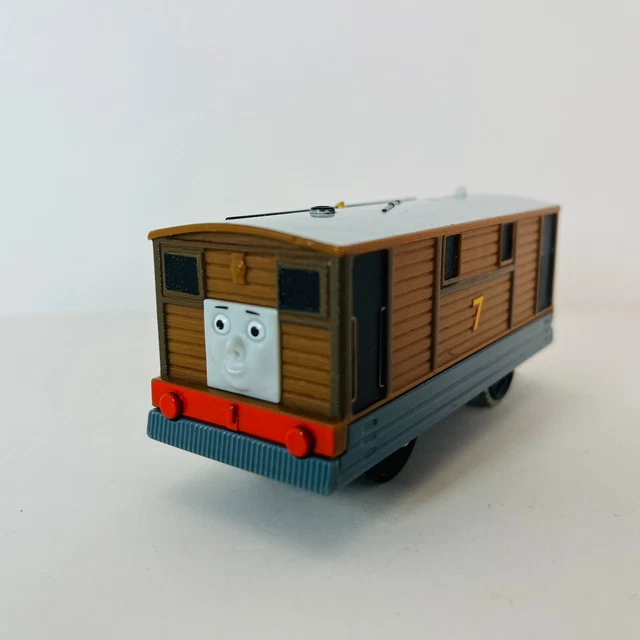 THOMAS & FRIENDS Trackmaster TOBY Motorized Train Engine 2013 £11.94 ...
