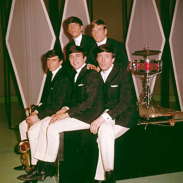 POP GROUP THE Dave Clark Five Posed Together In London In 1964 1960s ...