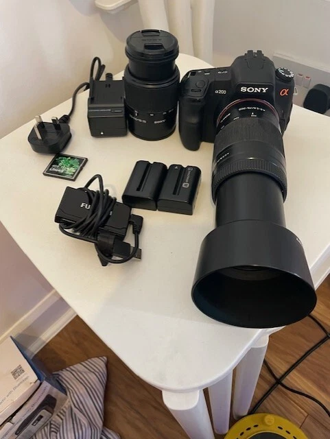 SONY ALPHA A200 DSLR camera Bundle X2 Lenses, Plus More £92.00 ...