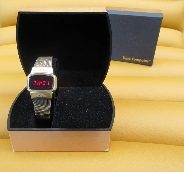 MEN'S GF 1976 Pulsar Touch Command 5503 Time computer QUARTZ LED boxed ...