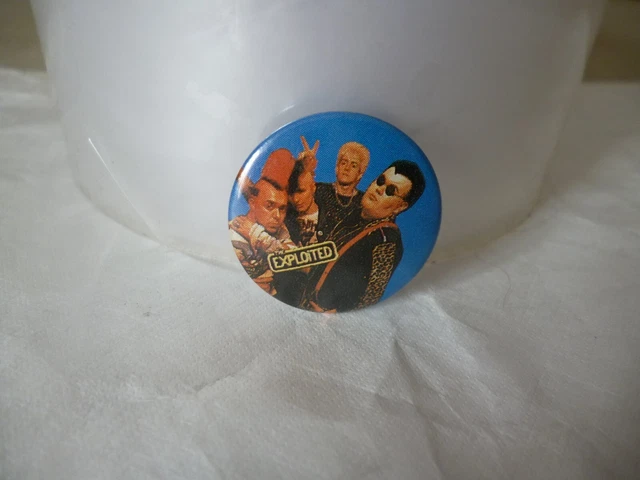 BADGE VINTAGE 70/80S du groupe THE EXPLOITED/RARE/ Button,UK, punk,insigne EUR 5,00 - PicClick FR
