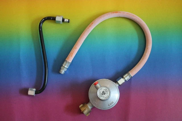 CAVAGNA CARAVANREGLER 1,2 kg/h 30 mbar Druckminderer Typ 756D EUR 5,00 ...