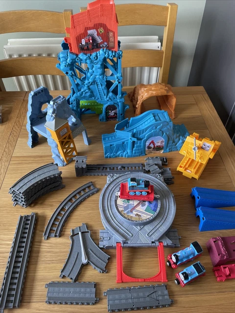 THOMAS & FRIENDS Cave Collapse ,Trackmaster Train Set Spare Parts £14. ...