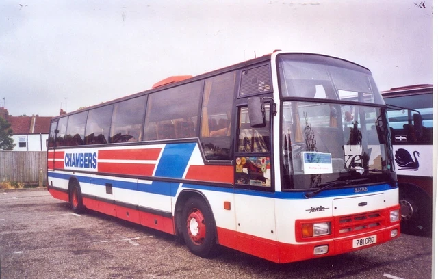 BUS PHOTO 781CRC Chambers, Stevenage Dennis Javelin Plaxton Paramount ...