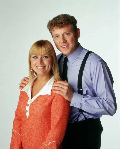 HEARTBEAT ACTORS TRICIA Penrose and Mark Jordon circa 2002 Television ...