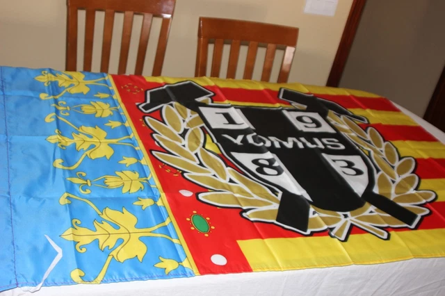 BANDERA GRANDE DE Futbol De Grupo Ultras Valencia C.f Yomus 1983 ...