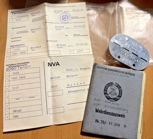 DDR WEHRDIENSTAUSWEIS + Hundemarke Einberufungsbefehl NVA Templin Stp ...