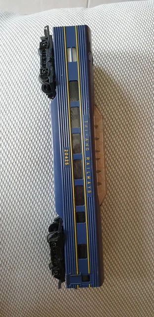 TRIANG OO GAUGE Australia INCREDIBLY RARE R27 Tri-Ang Railways Coach ...