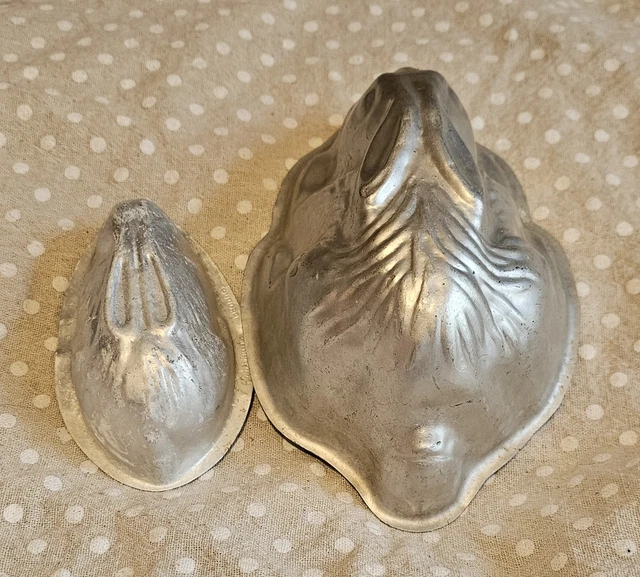 TWO ORIGINAL 70S 80s Rabbit Jelly Blancmange Moulds Lightweight £5.43 ...