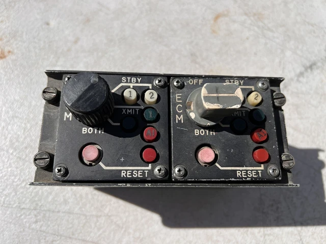 RARE VINTAGE F-4 Phantom Ecm Cockpit Control Panel Vintage Aircraft Man ...